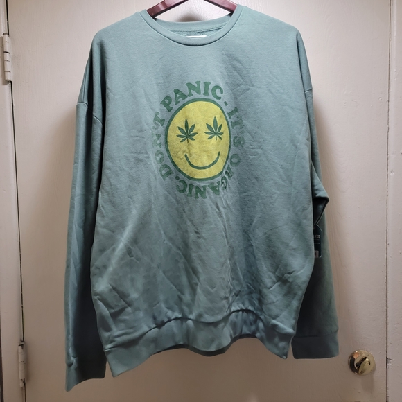 EARTHBOUND | Sweaters | Earthbound Green Smiley Face Crewneck Sweater ...